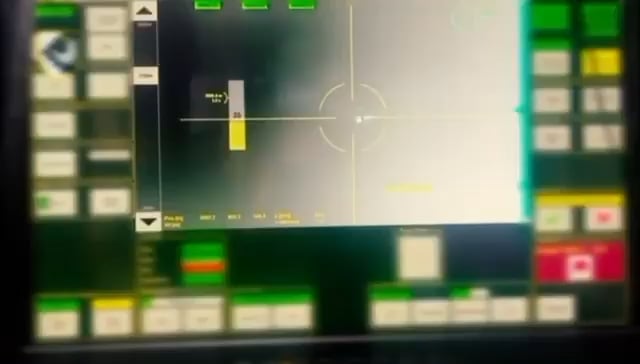 Video inside a Ukrainian Rheinmetall Skynex SHORAD system showing the ...